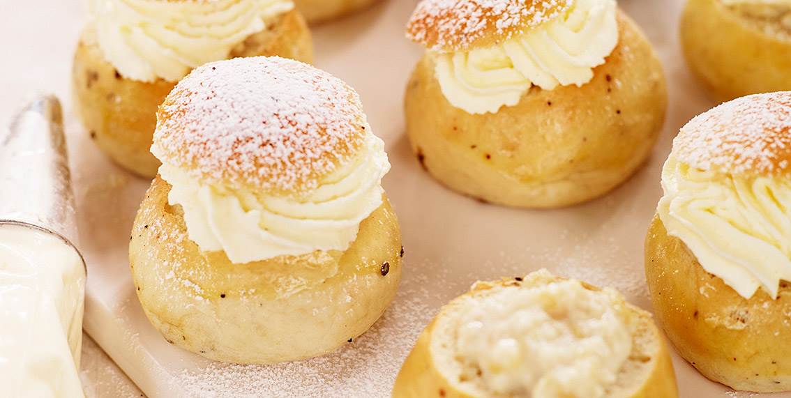 Recept på svenska mini-semlor - Kungsörnen